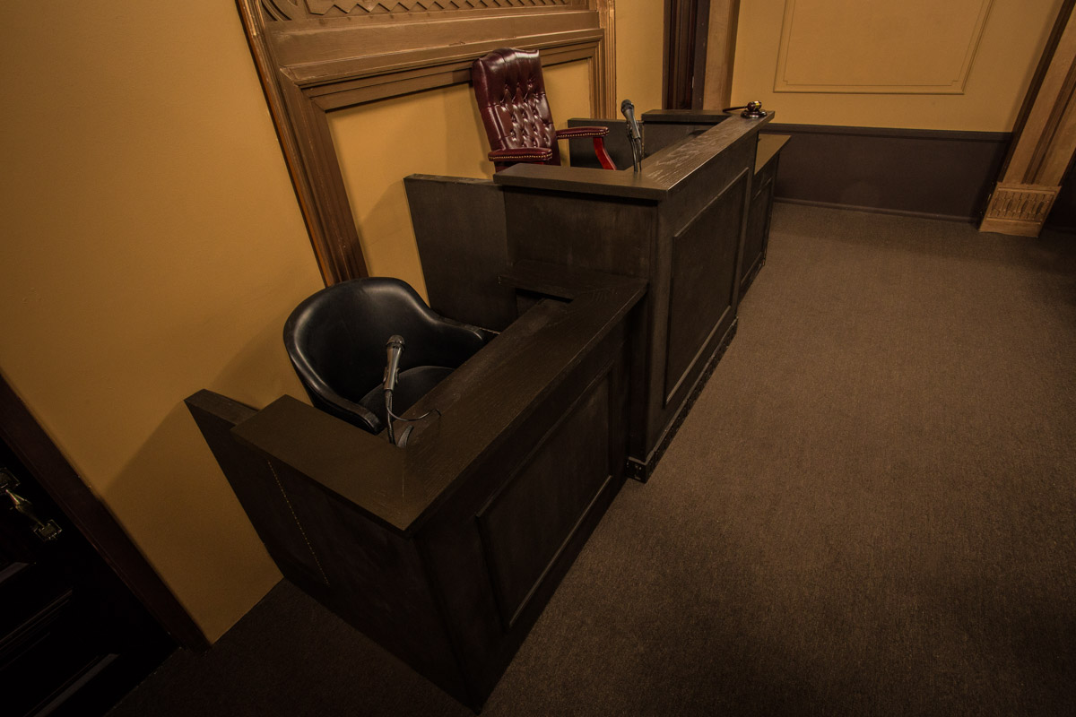 Courtroom Standing Set LA - Court Room, Judges Chambers